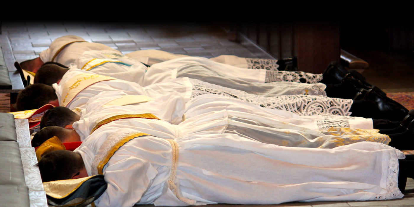 Priestly Fraternity of St. Peter (FSSP) Traditional Latin Mass & Sacraments