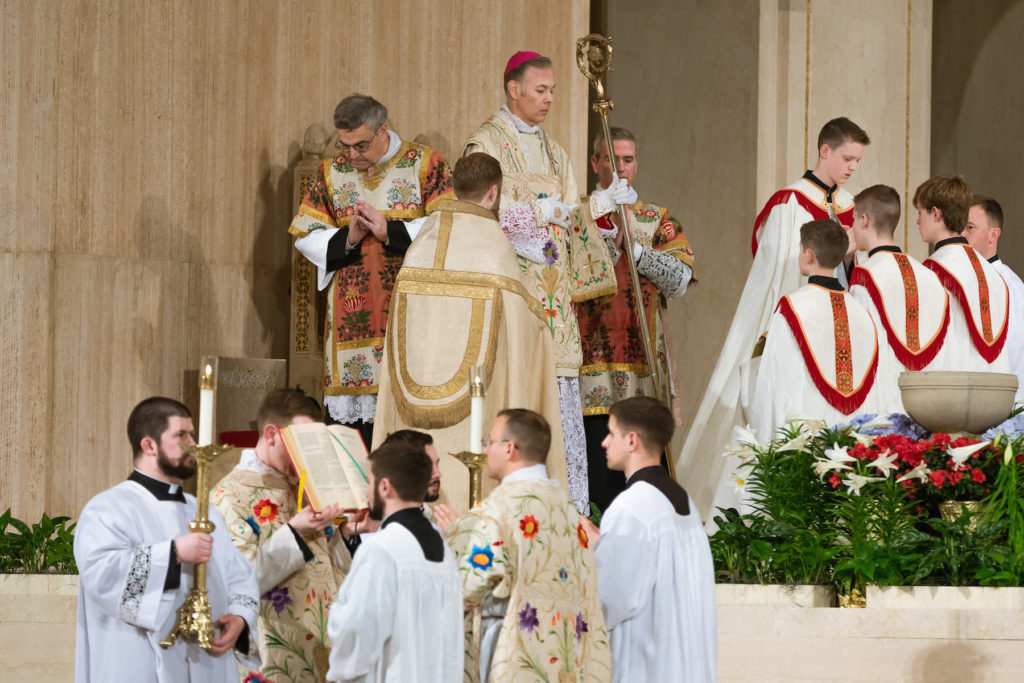 Thousands Attend Pontifical Mass with Archbishop Sample in D.C ...
